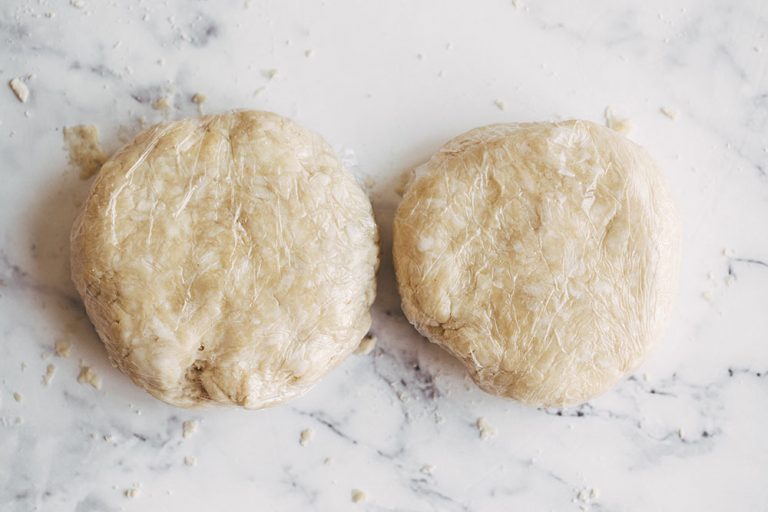 Best Ever Pie Crust - Handle the Heat