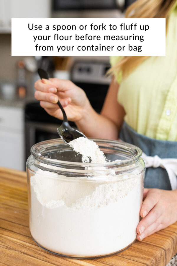 How to Measure Flour - Handle the Heat