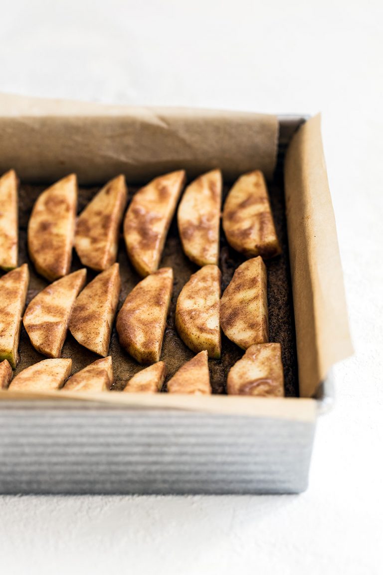 Apple Crisp Cookie Bars - Handle the Heat