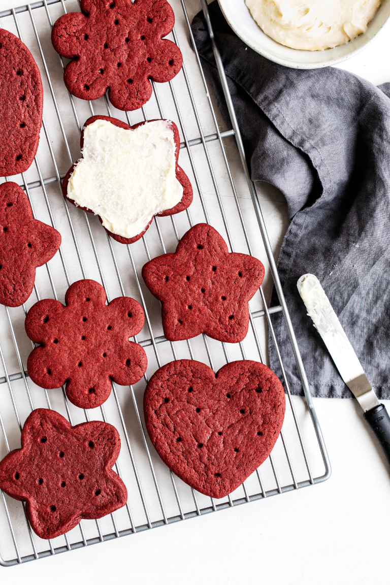 Red Velvet Sugar Cookies - Handle the Heat