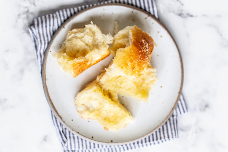 Soft Butter Dinner Rolls - Handle the Heat