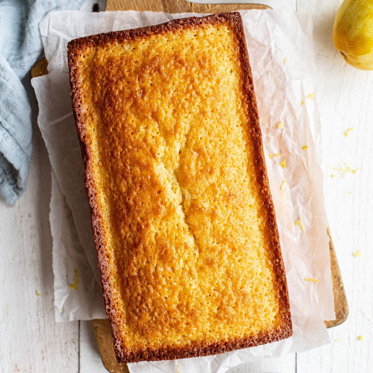 How to Prevent Cakes and Loaves from Sinking - Handle the Heat