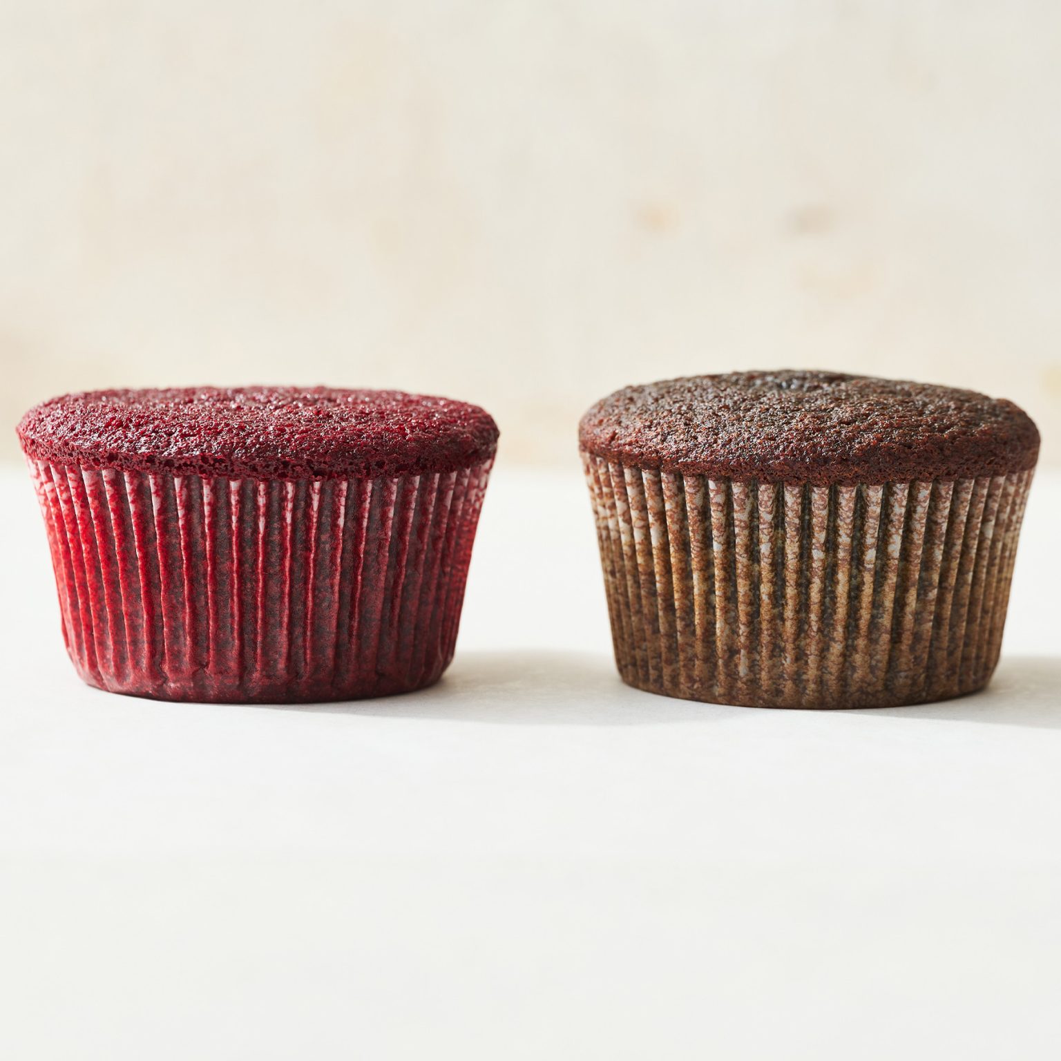 Artificial vs. Natural Food Coloring in Baking
